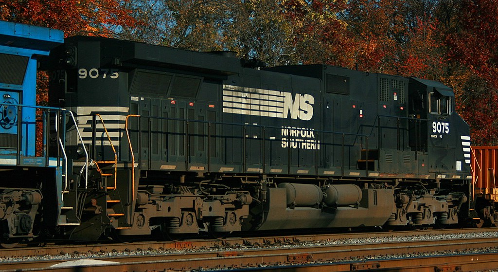 NS 9075